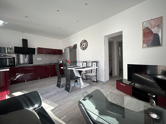 Amélie-les-Bains-Palalda : Appartement 3 pièces à louer