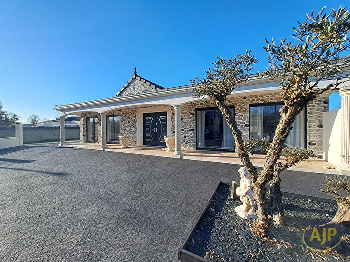 Maison à vendre - Froidfond - 4 pièces - 3 chambres