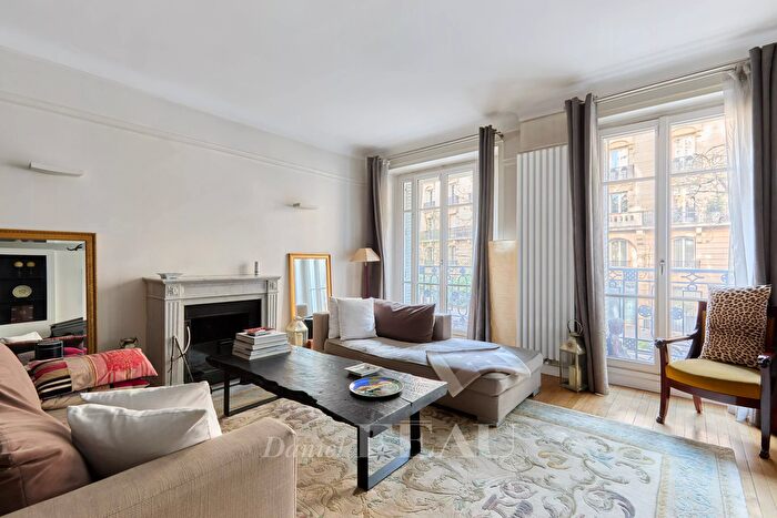 Appartement 4 pièces à Paris 16ème, Muette-Nord, Trocadéro, à vendre