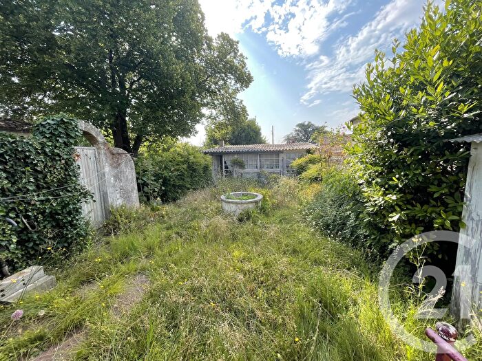 Maison à vendre - Guîtres - 6 pièces - 3 chambres