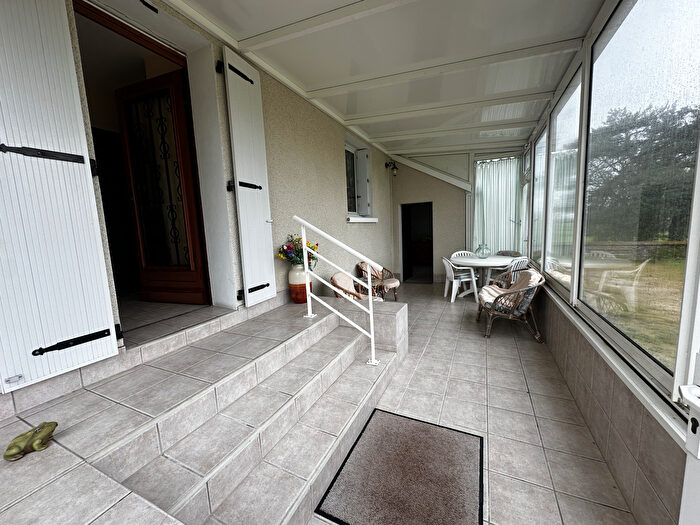 Maison à vendre - Ceaulmont - 6 pièces - 2 chambres