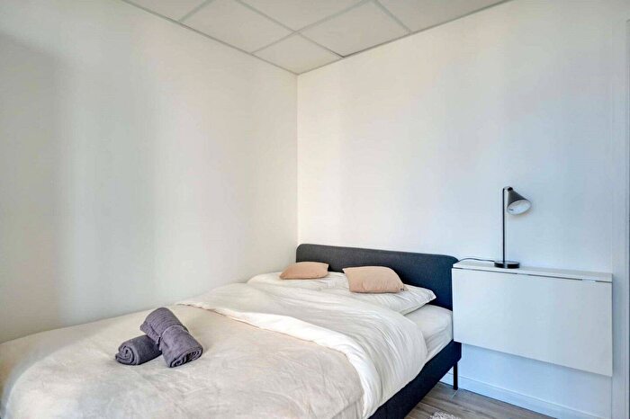 Appartement à louer - Abbaye, Créteil - 1 pièce