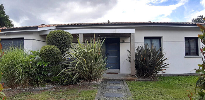 Maison à louer - Audenge - 5 pièces - 4 chambres