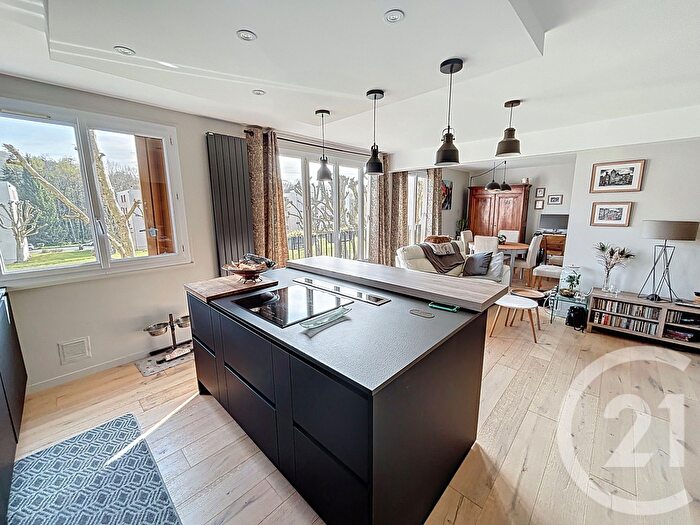 Appartement à vendre - Bièvres - 5 pièces - 3 chambres