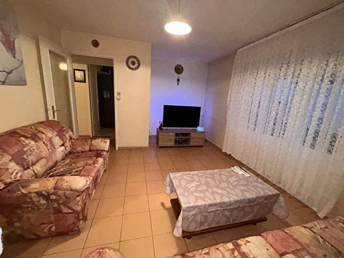 Appartement à vendre - Mulhouse, Bourtzwiller - 4 pièces - 3 chambres