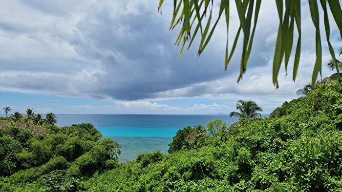 Maison à vendre - Le Gosier - 6 pièces - 4 chambres