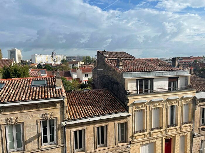 Jardin Public, Bordeaux - Appartement 1 pièce à louer