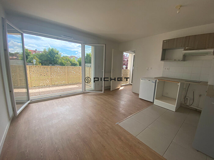 Appartement à vendre - Bruyères-le-Châtel - 2 pièces - 1 chambre