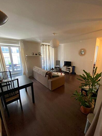 Appartement à louer - Clichy-Trinité, Paris ème arrondissement - 3 pièces - 2 chambres