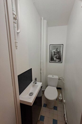 Appartement à louer - Villeurbanne - 4 pièces - 1 chambre