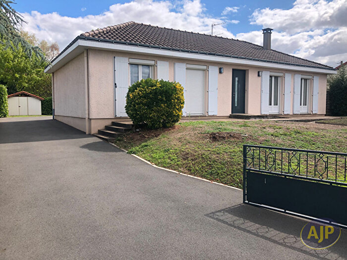 Maison 6 pièces à Saint-Léger-sous-Cholet, à vendre