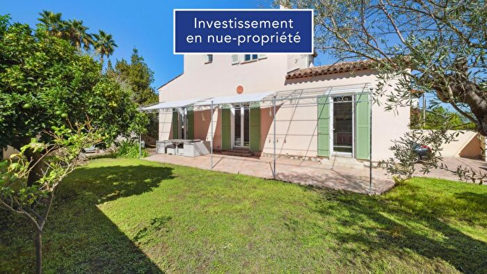 Maison à vendre - Antibes, Juan-les-Pins, Le Cap - 5 pièces - 4 chambres