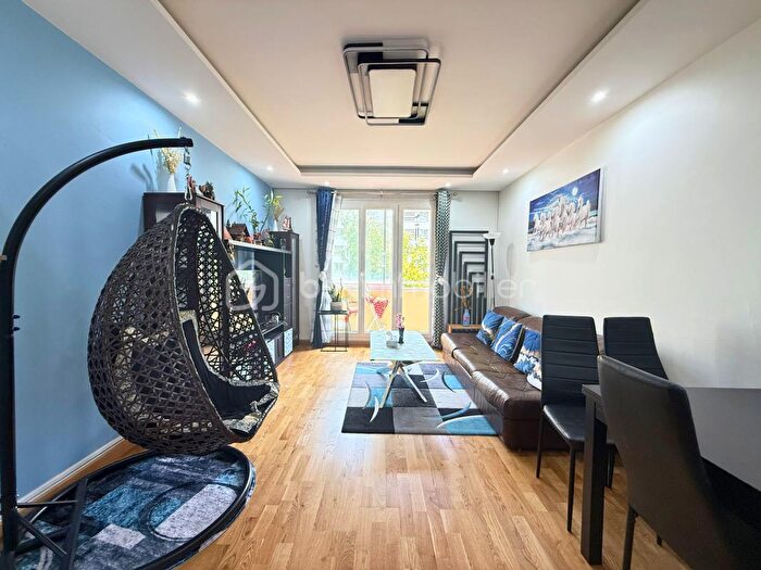 Grenoble, Notre-Dame, Mutualité - Appartement 4 pièces à vendre