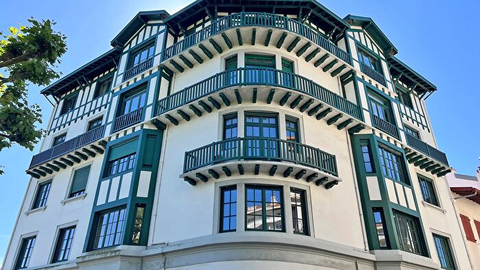 Biarritz, Centre-ville Est : Appartement 7 pièces à louer