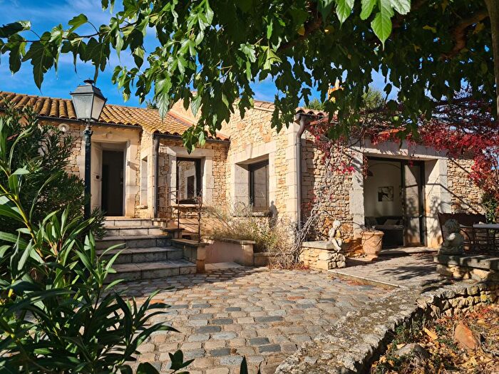 Maison à vendre - Roussillon - 6 pièces - 3 chambres