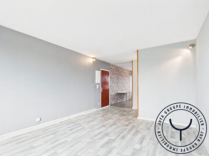 Appartement 3 pièces à vendre à Saint-Julien-les-Villas