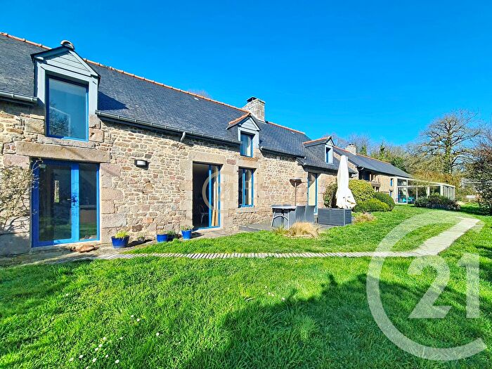 Maison à vendre - Combourg - 6 pièces - 3 chambres