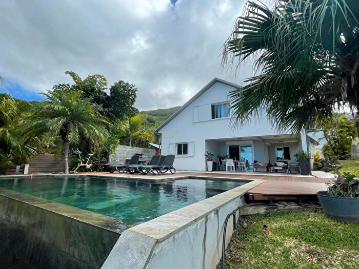 Maison à vendre - Les Avirons, Ravine Sèche - 6 pièces - 4 chambres