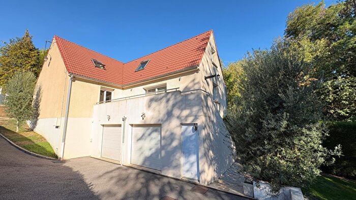 Maison 7 pièces à La Ferté-sous-Jouarre, à vendre