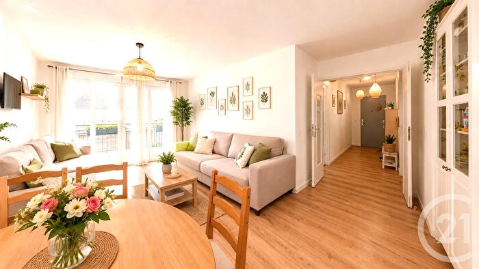 Appartement 4 pièces à Aubervilliers, Paul Bert, à vendre