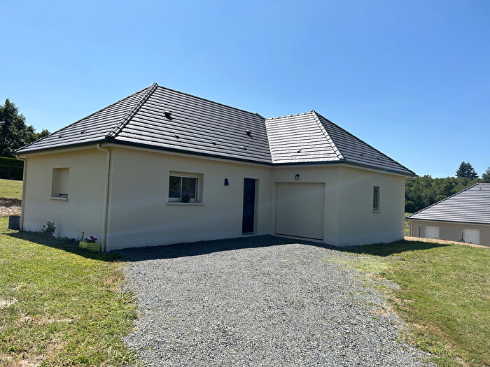 Maison 4 pièces à Eyrein, à vendre