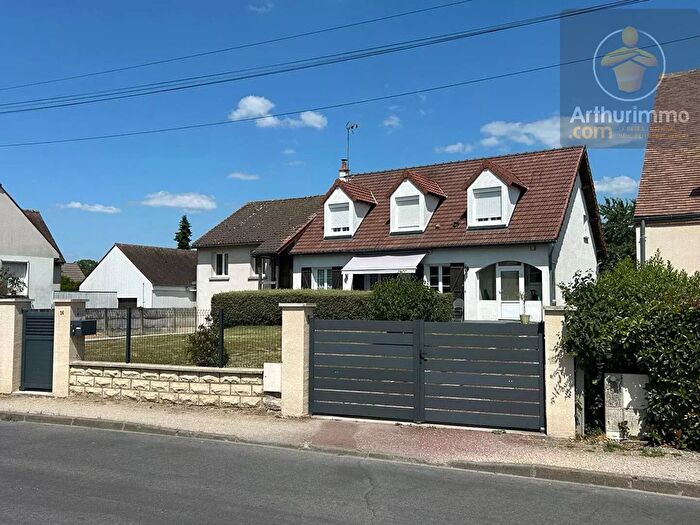 Maison à vendre - Chaingy - 6 pièces - 4 chambres