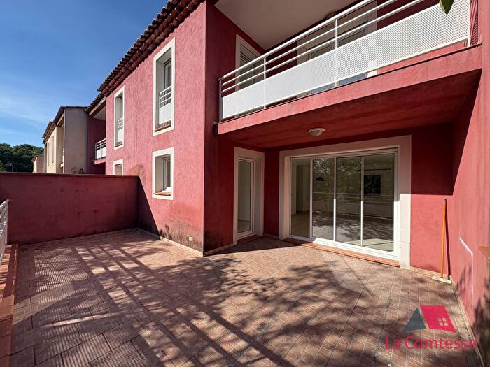 Maison 4 pièces à Le Charrel-Camp Major-Saint Mître, Aubagne, à louer