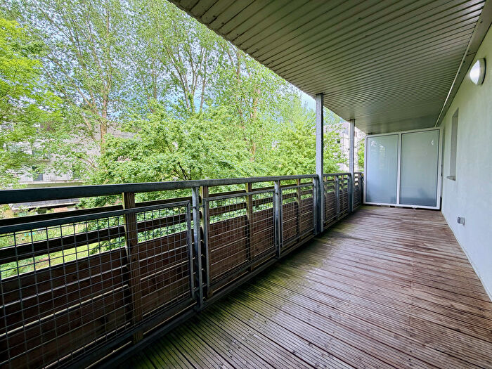 Saint-André-lez-Lille, Ouest : Appartement 2 pièces à vendre