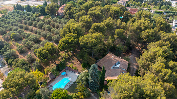 Maison 6 pièces à vendre - Gignac-la-Nerthe