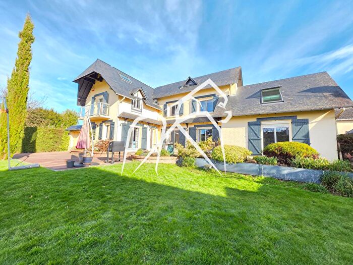 Maison à vendre - Bihorel, Bihorel ancien, Village - 7 pièces - 5 chambres