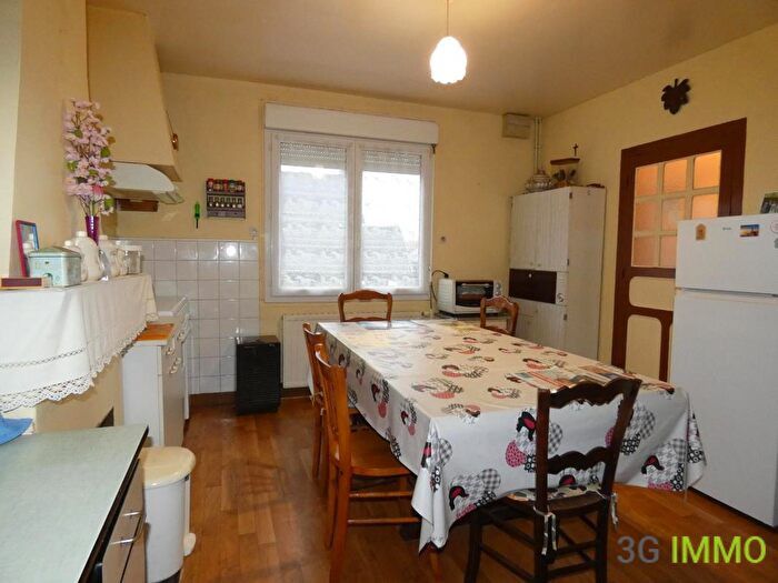 Maisons à vendre et appartements à louer - 3