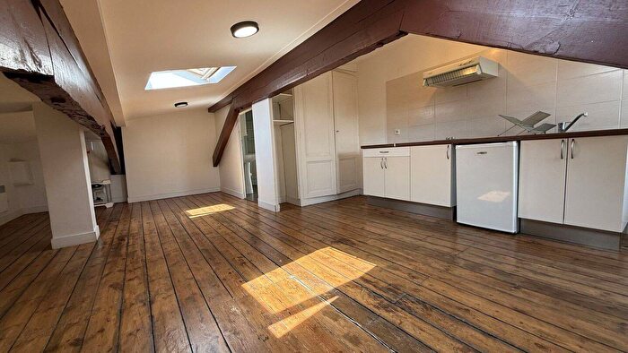 Appartement à louer - Nansouty, Saint Genès, Bordeaux - 2 pièces - 1 chambre