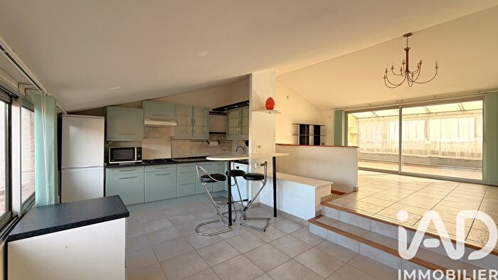 Maison à vendre - Oraison - 5 pièces - 2 chambres