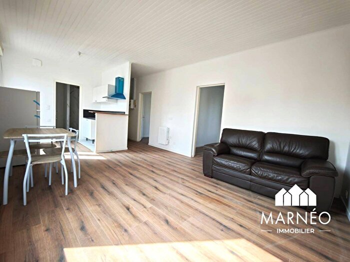 Appartement à louer - Châlons-en-Champagne - 3 pièces - 2 chambres