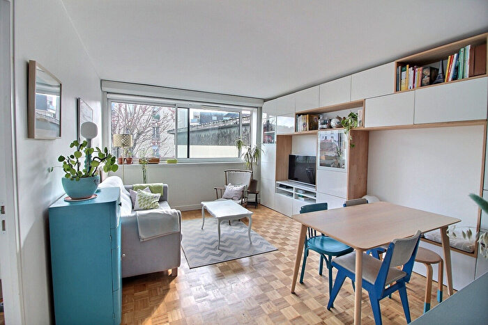 Appartement à vendre - Puteaux, Centre-ville - 4 pièces - 3 chambres