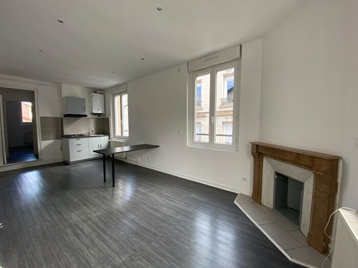 Firminy, Centre-ville : Appartement 4 pièces à louer