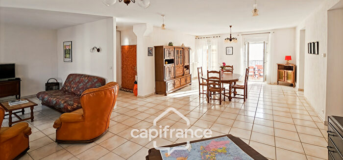 Appartement à vendre - Vichy, Coeur de Ville - 5 pièces - 3 chambres