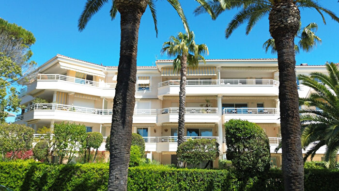 Appartement 3 pièces à vendre - Saint-Raphaël, Boulouris