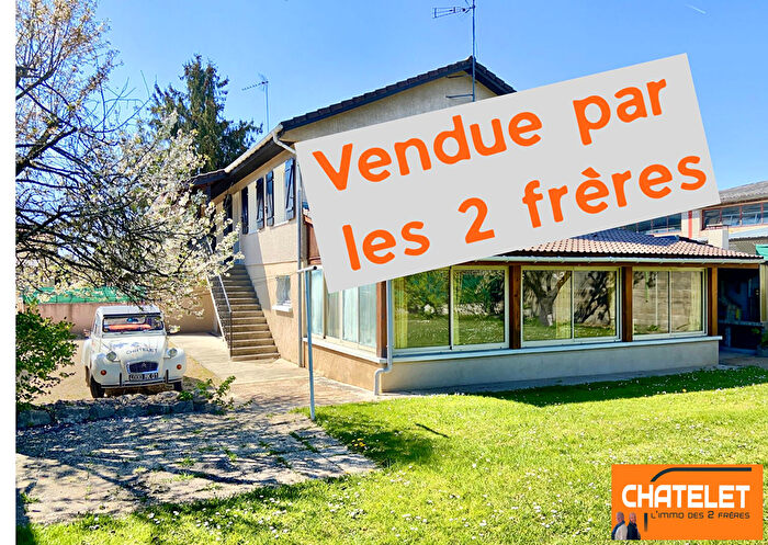 Maison à vendre - Bourg-en-Bresse, Gare, Peloux-Mail, Citadelle - 6 pièces - 4 chambres