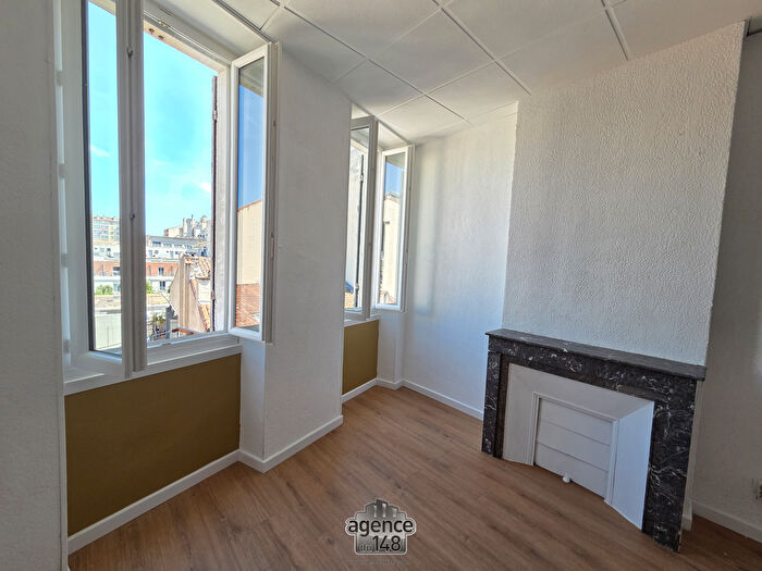Appartement 3 pièces à louer à Marseille 3ème, Saint-Lazare
