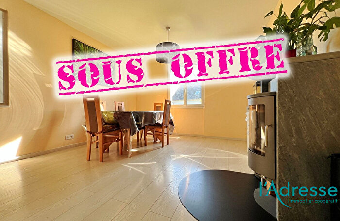 Maison à vendre - Wintzenheim - 4 pièces - 3 chambres