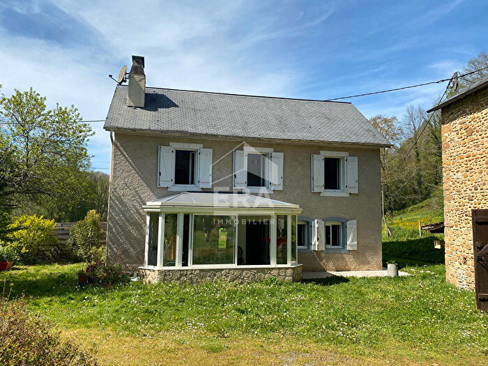 Maison à vendre - Saint-Faust - 5 pièces - 4 chambres