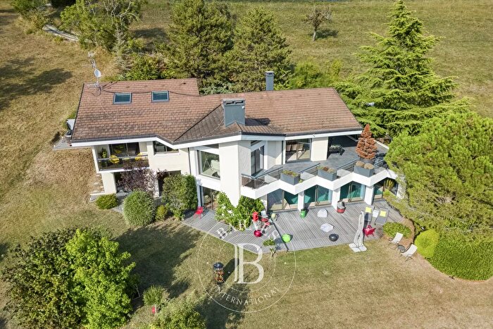 Maison 10 pièces à vendre - Lucinges