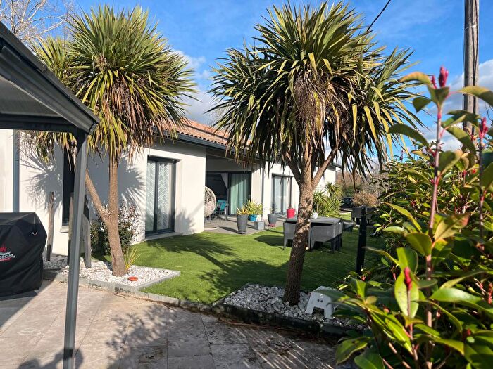 Maison à vendre - Sainte-Foy-de-Peyrolières - 4 pièces - 3 chambres