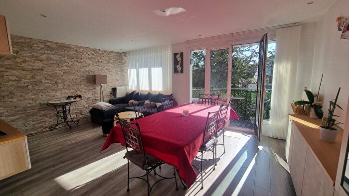 Appartement à vendre - Brunoy - 4 pièces - 3 chambres