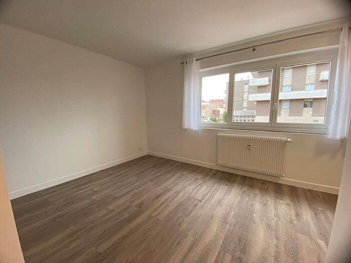 Appartement à louer - Centre, Nanterre - 1 pièce