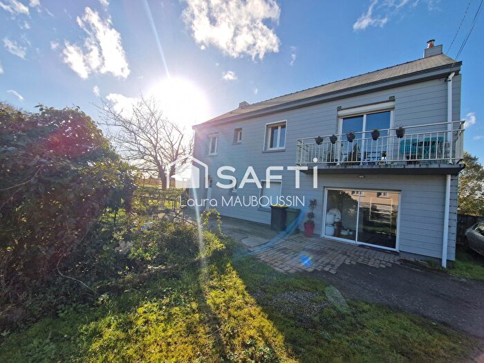 Maison 6 pièces à vendre à Grand-Auverné