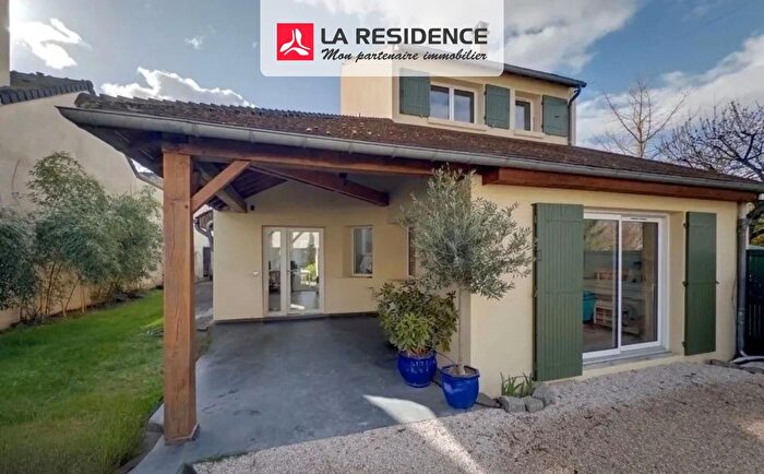 Maison à vendre - Chatou, Ouest - 5 pièces - 3 chambres