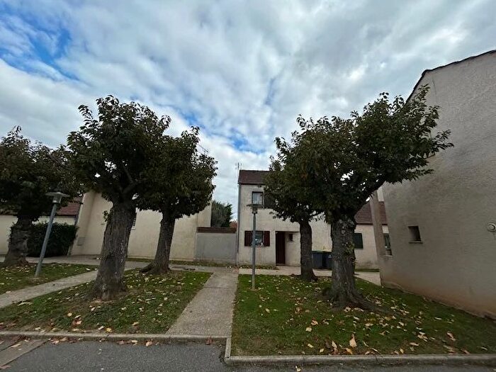 Maison à vendre - Brie-Comte-Robert, Centre-ville - 4 pièces - 3 chambres