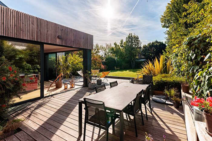 Maison à vendre - Nantes, Longchamp, Rond-Point de Rennes, Perverie, Américains - 8 pièces - 7 chambres